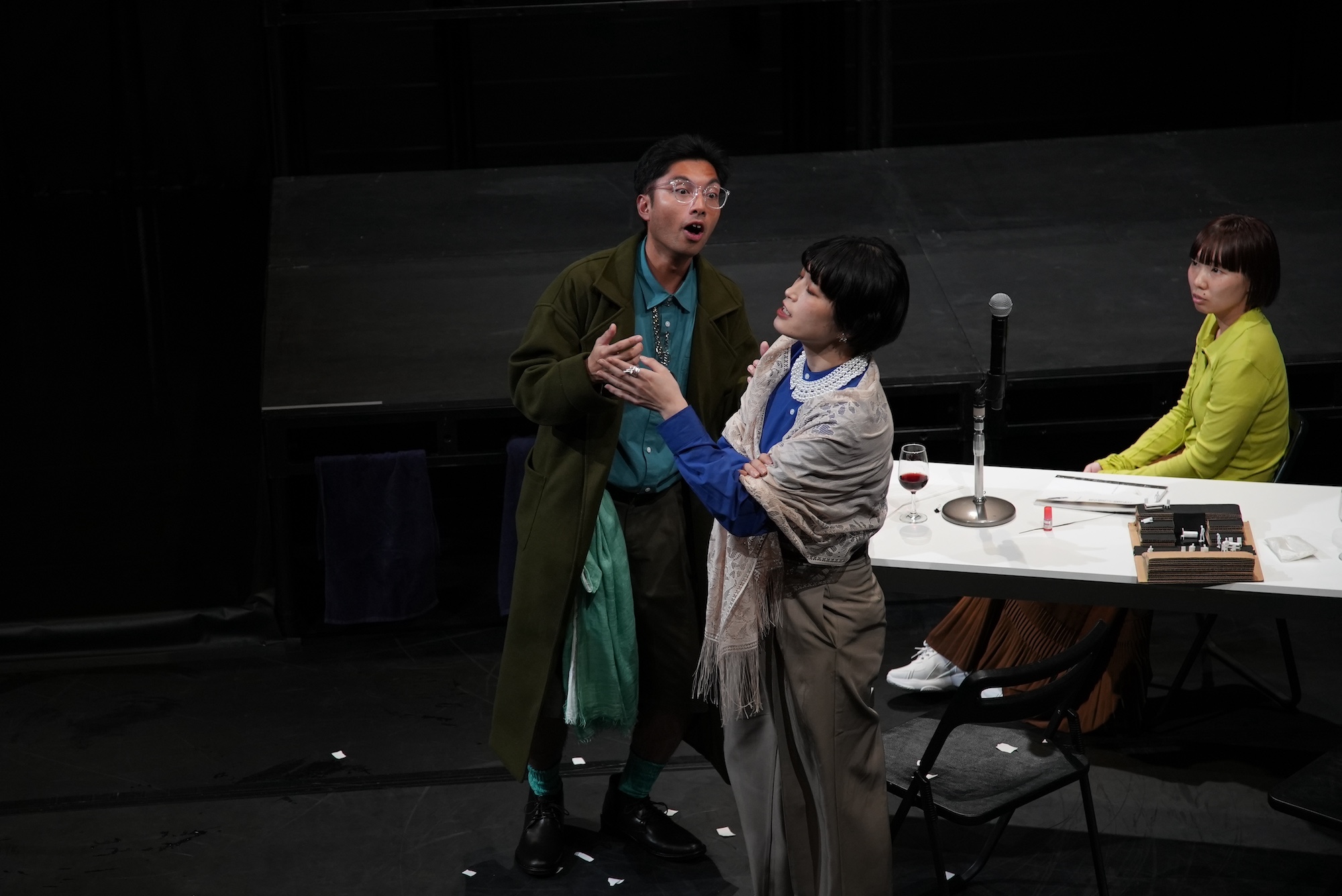 KIPPU Dr. Holiday Laboratory『想像の犠牲』公演評 想像力が世界を変容させることについての堂々巡り｜コラム ...